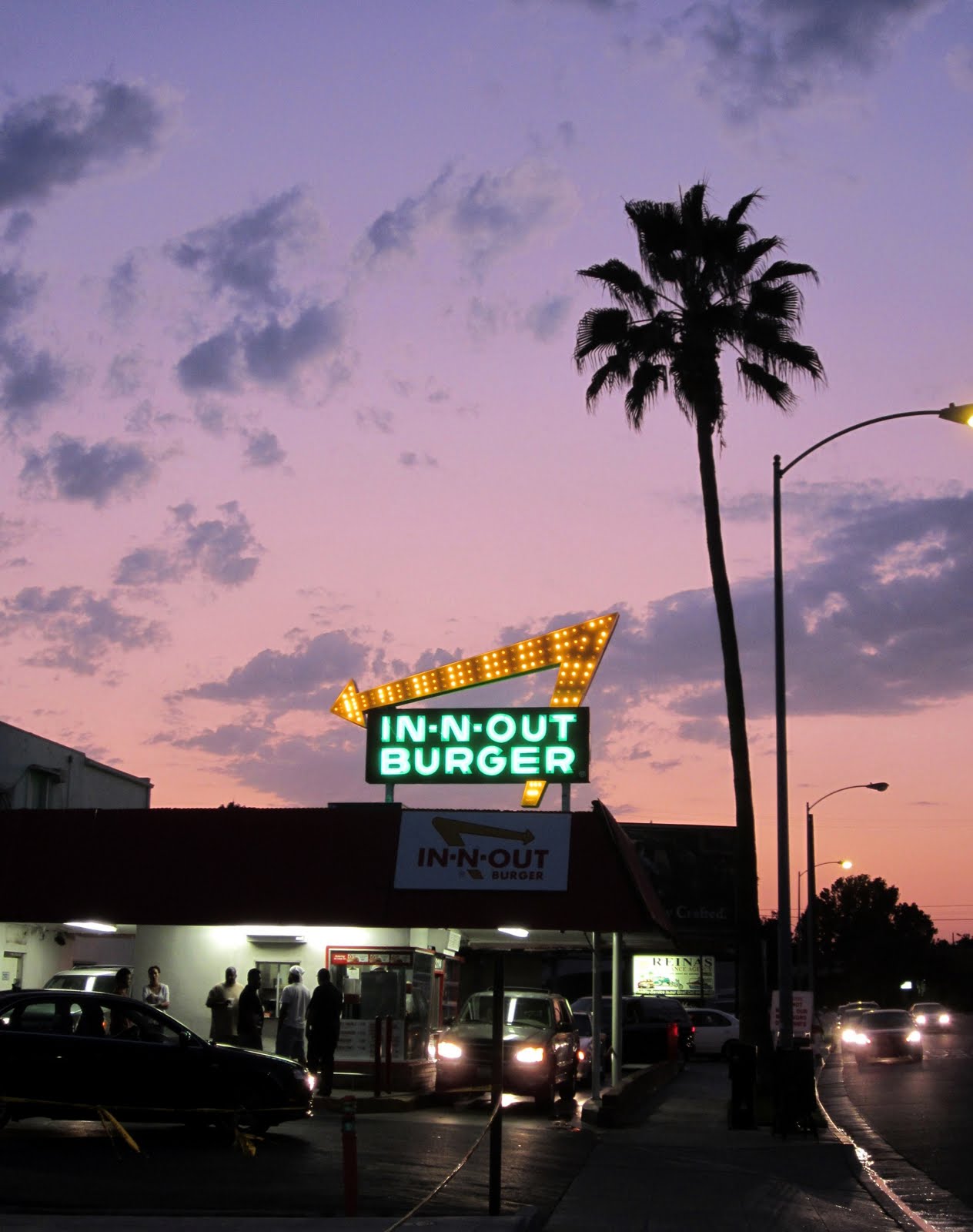 Old Sign In N Out