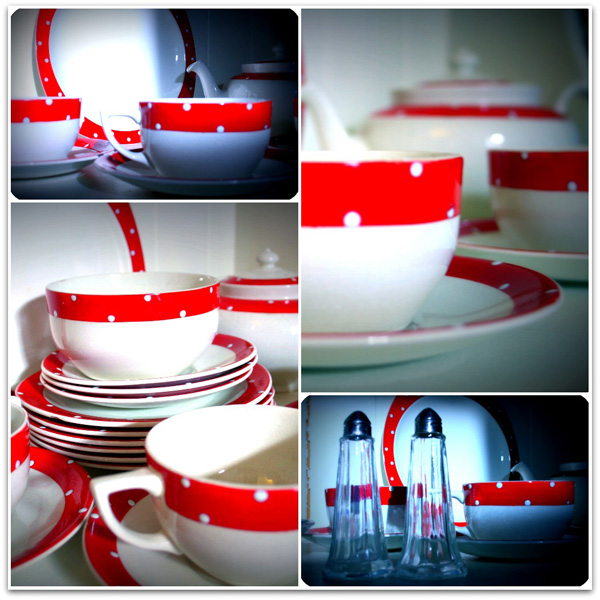 Fancy Vintage: Red Spotty Teapot,