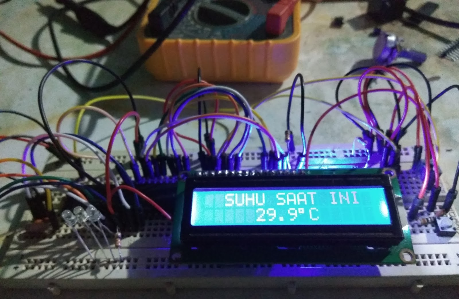 Sensor Suhu Lm35 Atmega Dengan Lcd 2x16 [digital Thermometer