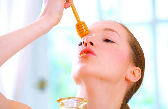 Ingin Punya Bibir Merah Merona Inilah Tips Mudah Memerahkan Bibir Secara Alami Dan Permanen