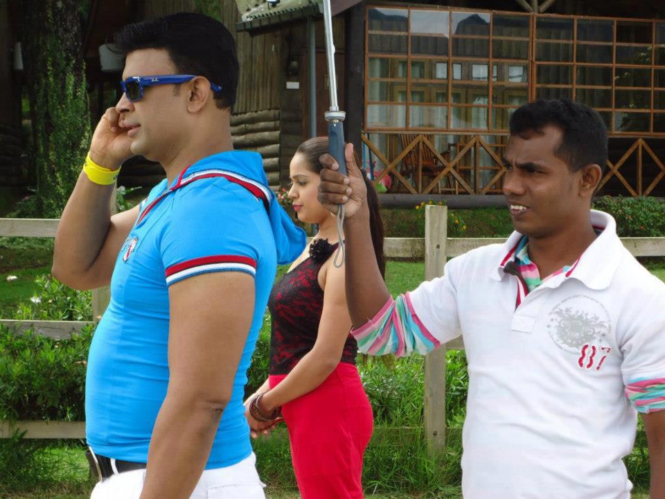 Lank Hot Photos: Jeewithe Lassanai Film Shooting