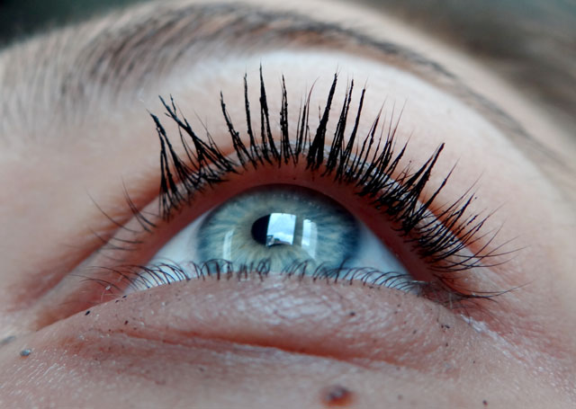 Beauté Blog: Cils Tint, le mascara semi-permanent de Lancôme, ça marche ...