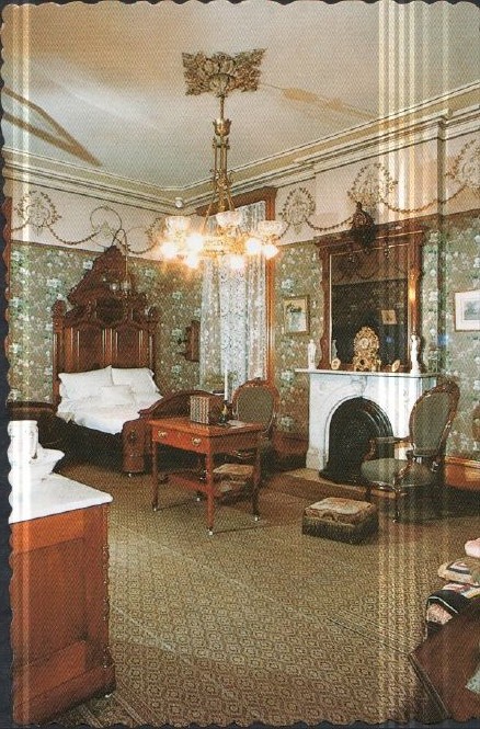 Discovering Indiana's Crossroads: James Whitcomb Riley Museum Home