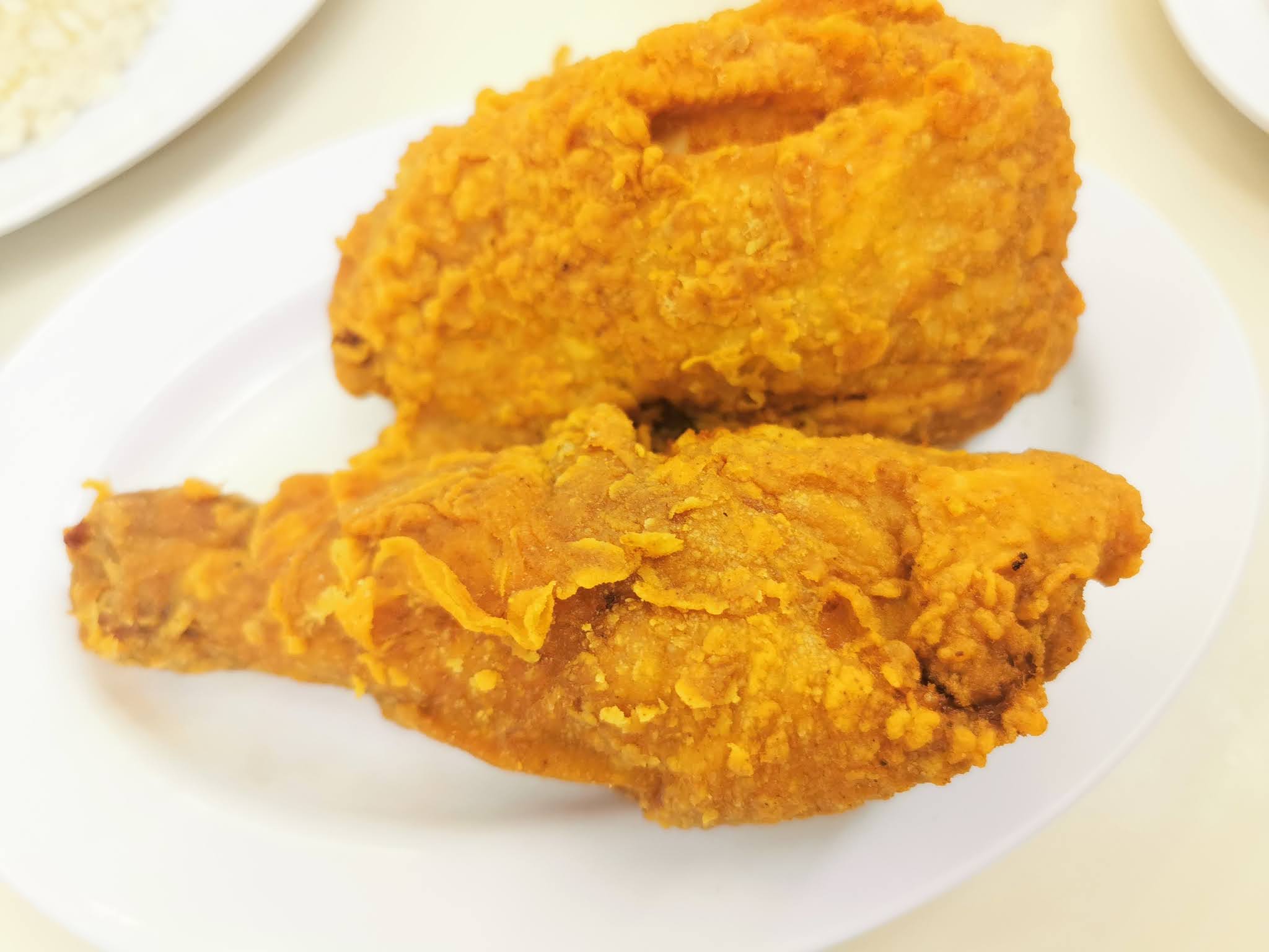 Miss HappyFeet: Going Down the Memory Lane with Kedai Ayamas!