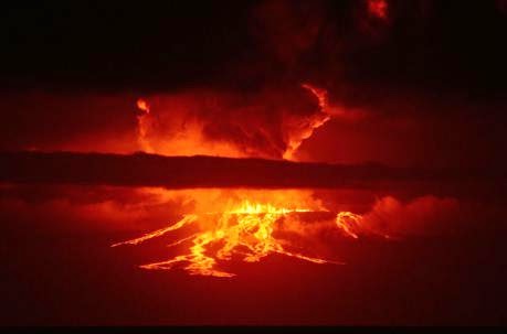 Volcan Wolf Erupts on Isabela Island - Galápagos Eco Friendly: The Blog