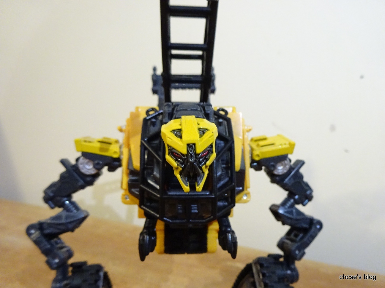 ChCse's blog: Toy Review: Transformers Generations Studio Series ...
