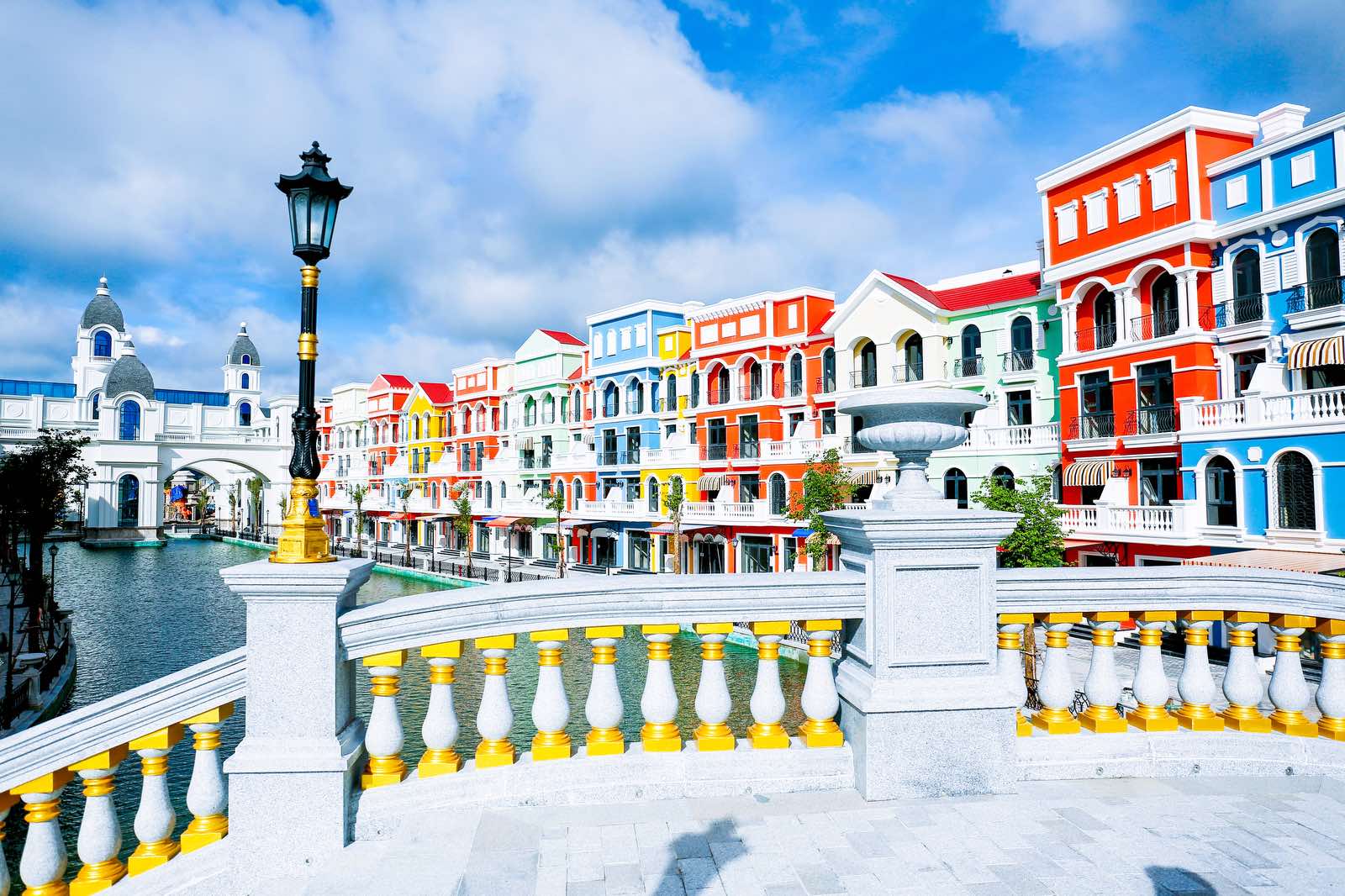 Shop Shanghai Grand World | Grand World Phú Quốc