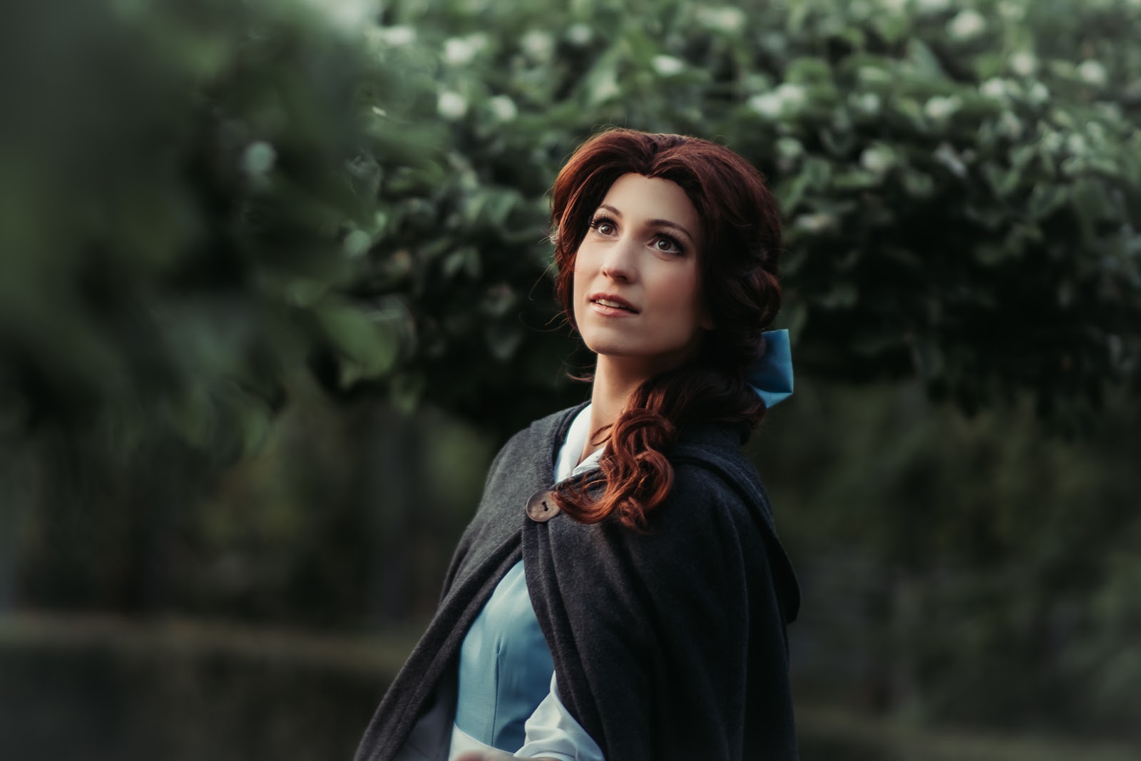 Real life princess Belle cosplay photoshoot in Utrecht