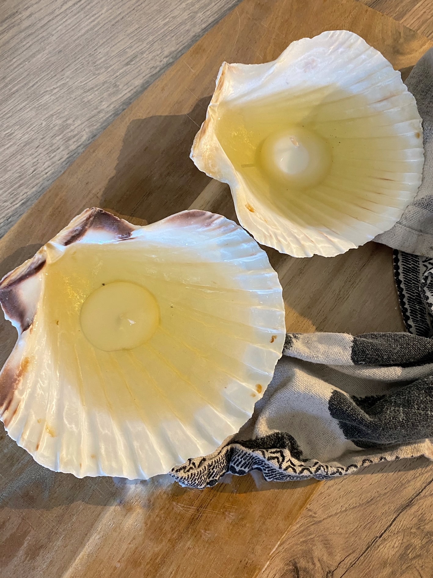 DIY Shell Candles {Weekend Mini-Make} | Dove Cottage