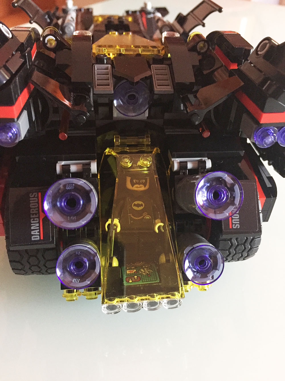 LEGO Ultimate Batmobile, la recensione fischiettando la sigla di ...