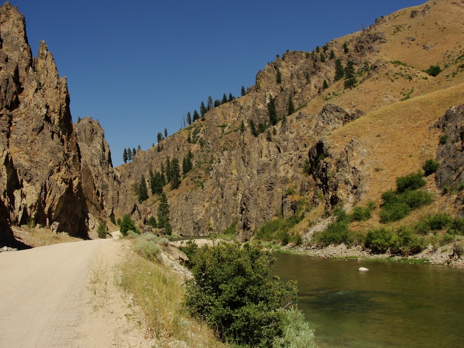 Idaho Travel: Things To Do: Idaho Vacation: Atlanta, An Idaho Mining Town