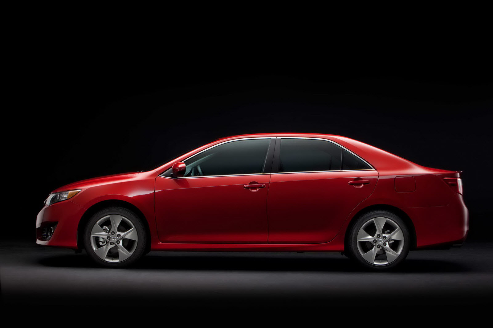 Toyota introduces Seventh-Generation Camry for 2012