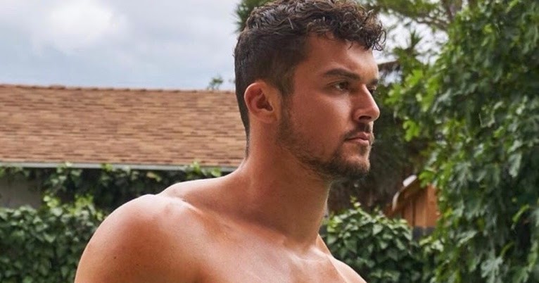 kenneth in the (212): Speedo Sunday