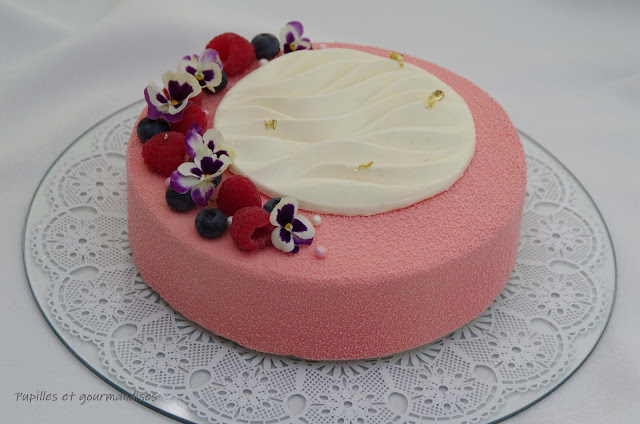Entremet vanille & fruits rouges