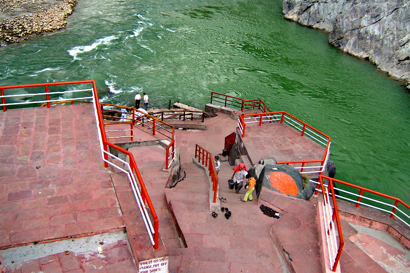 DEVPRAYAG-UTTARAKHAND-INDIA TRAVEL