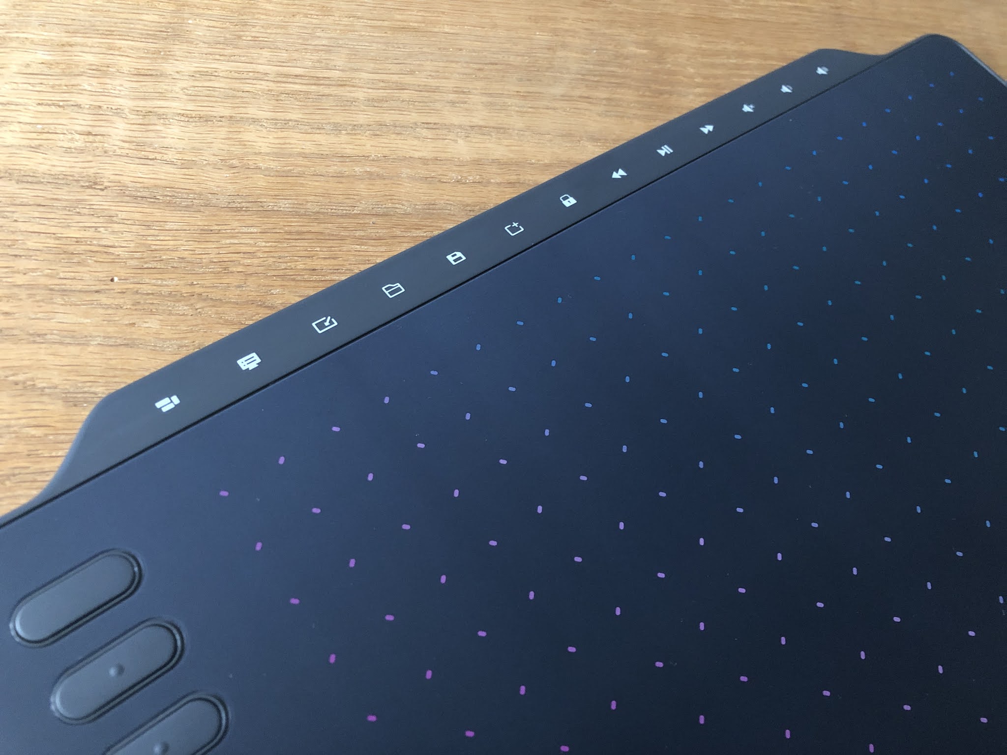 The Steve B Graphics Studio Ltd. Blog: GAOMON M1220 Tablet Review