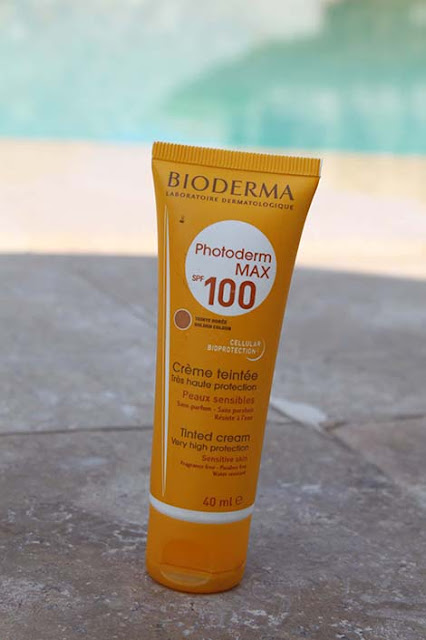 What Make Up to Pack for a Beach Vacation?