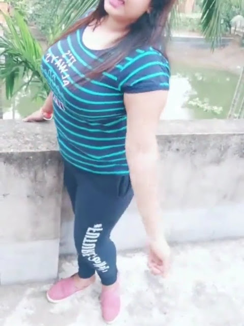 Desi Aunties lover: Desi Milky Bhabhi With Sexy Figure
