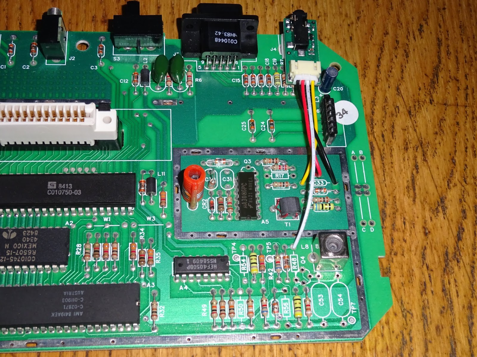 Tynemouth Software: Atari 2600 Junior with discrete modulator AV Out Mod