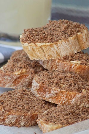 In en om die huis: Biltong Bread