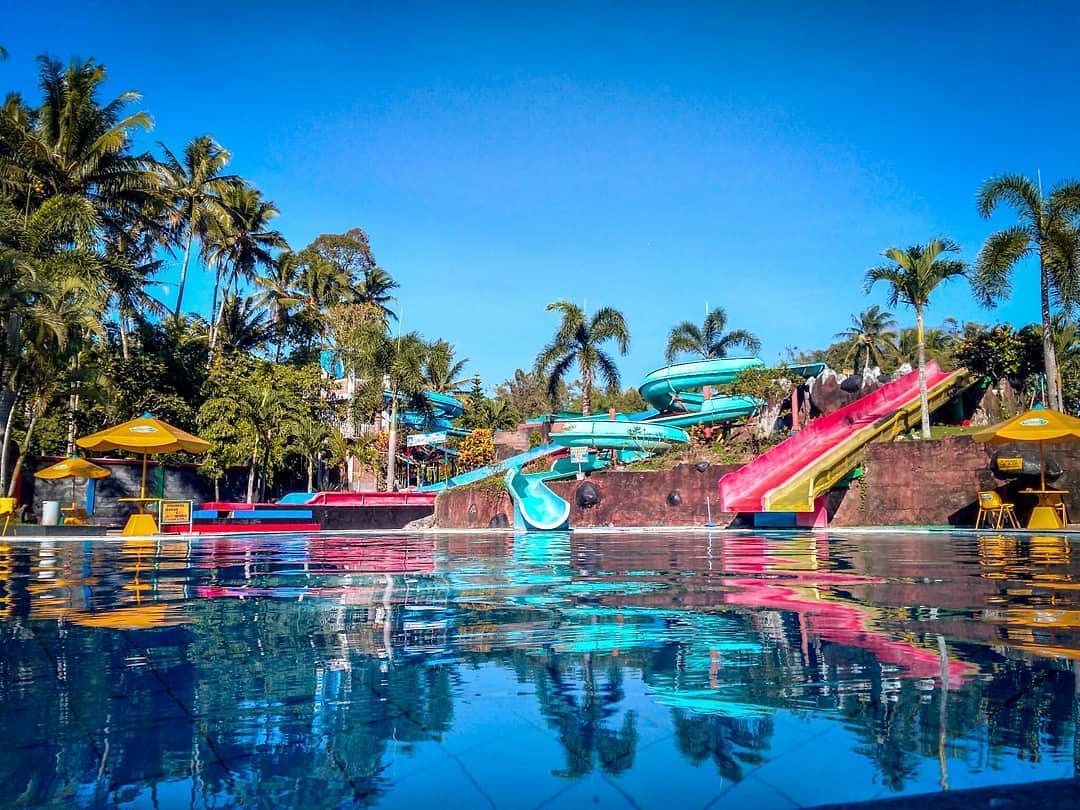 Jam Buka Dan Harga Tiket Masuk Pikatan Waterpark Temanggung Jam Buka Dan Harga Tiket Masuk Pikatan Waterpark Temanggung