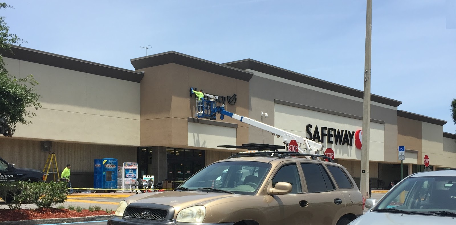 Albertsons Florida Blog: Out With the Albertsons, In With the Safeway ...