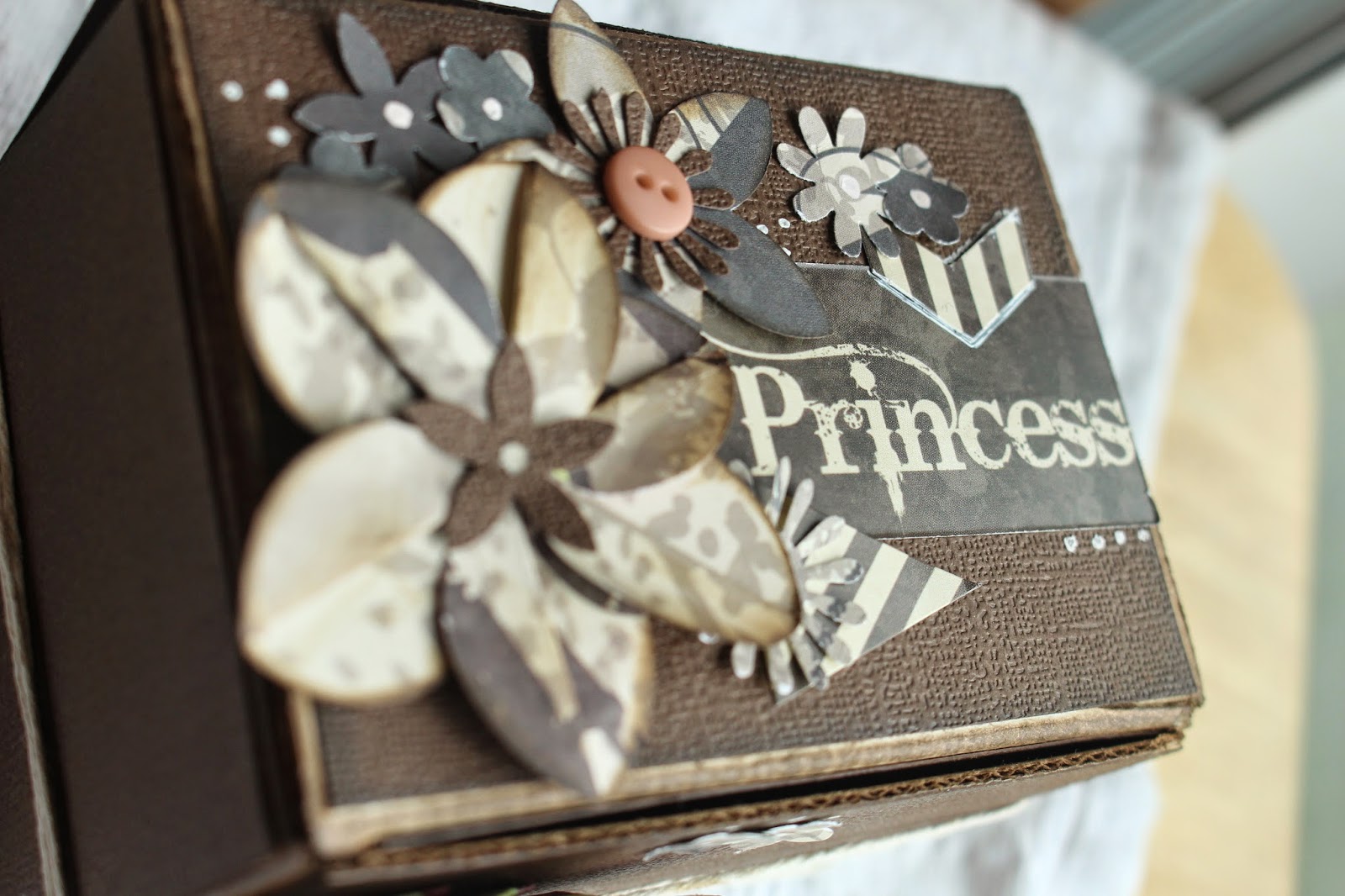 {Fanciful Creations}: Moxxie {Blog Hop}