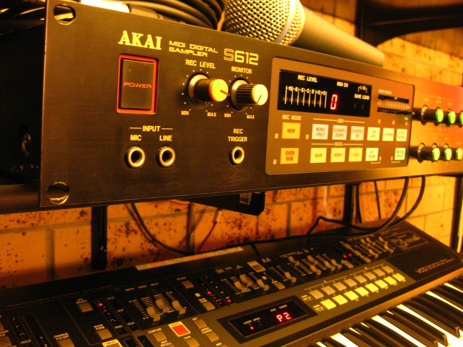 Akai AX-60/S612 synth/sampler combo