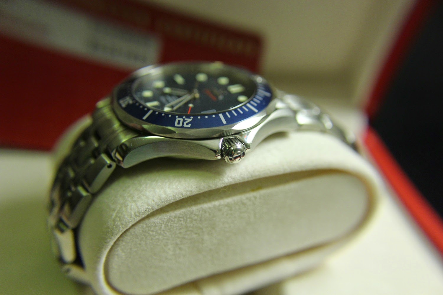 JAM TANGAN OMEGA SEAMASTER 007 DIVER 300M CO-AXIAL (CASINO ROYALE ...