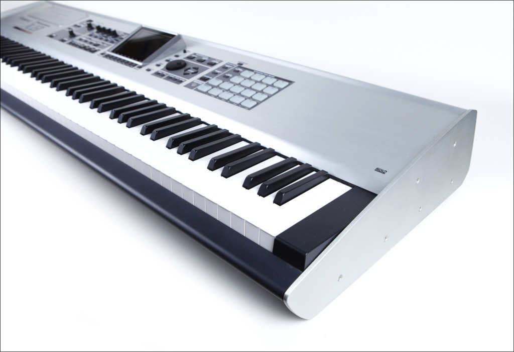 MATRIXSYNTH-B: Roland Fantom X6 synthesizer keyboard