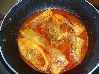 Suma's Recipes: Red snapper curry