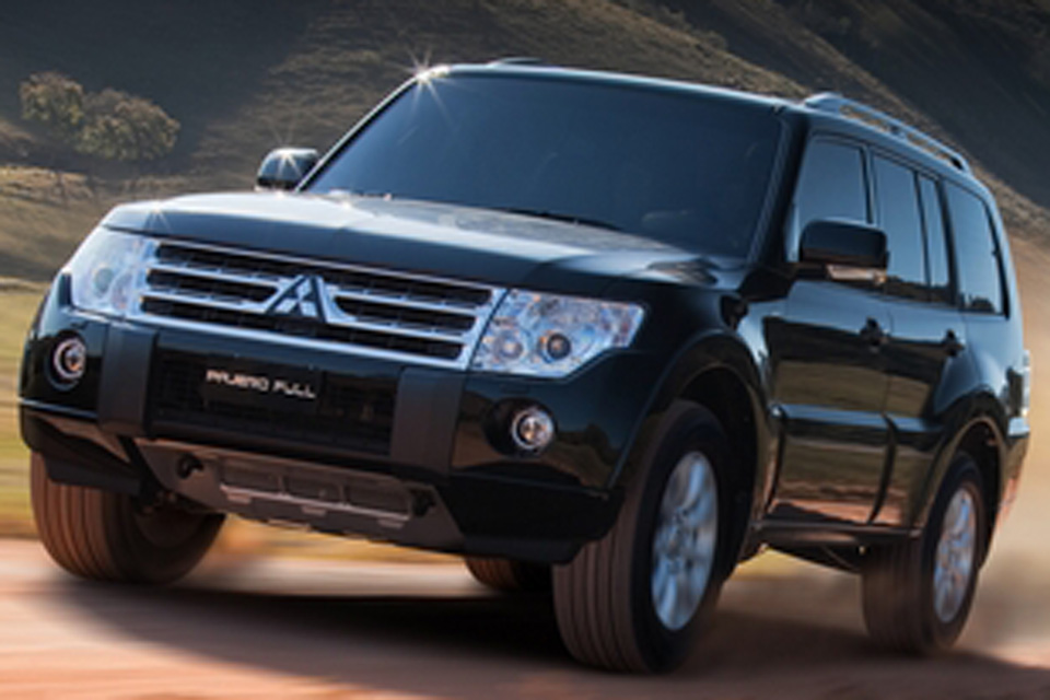 Mitsubishi's Garage: Pajero Full ganha retoques no Brasil