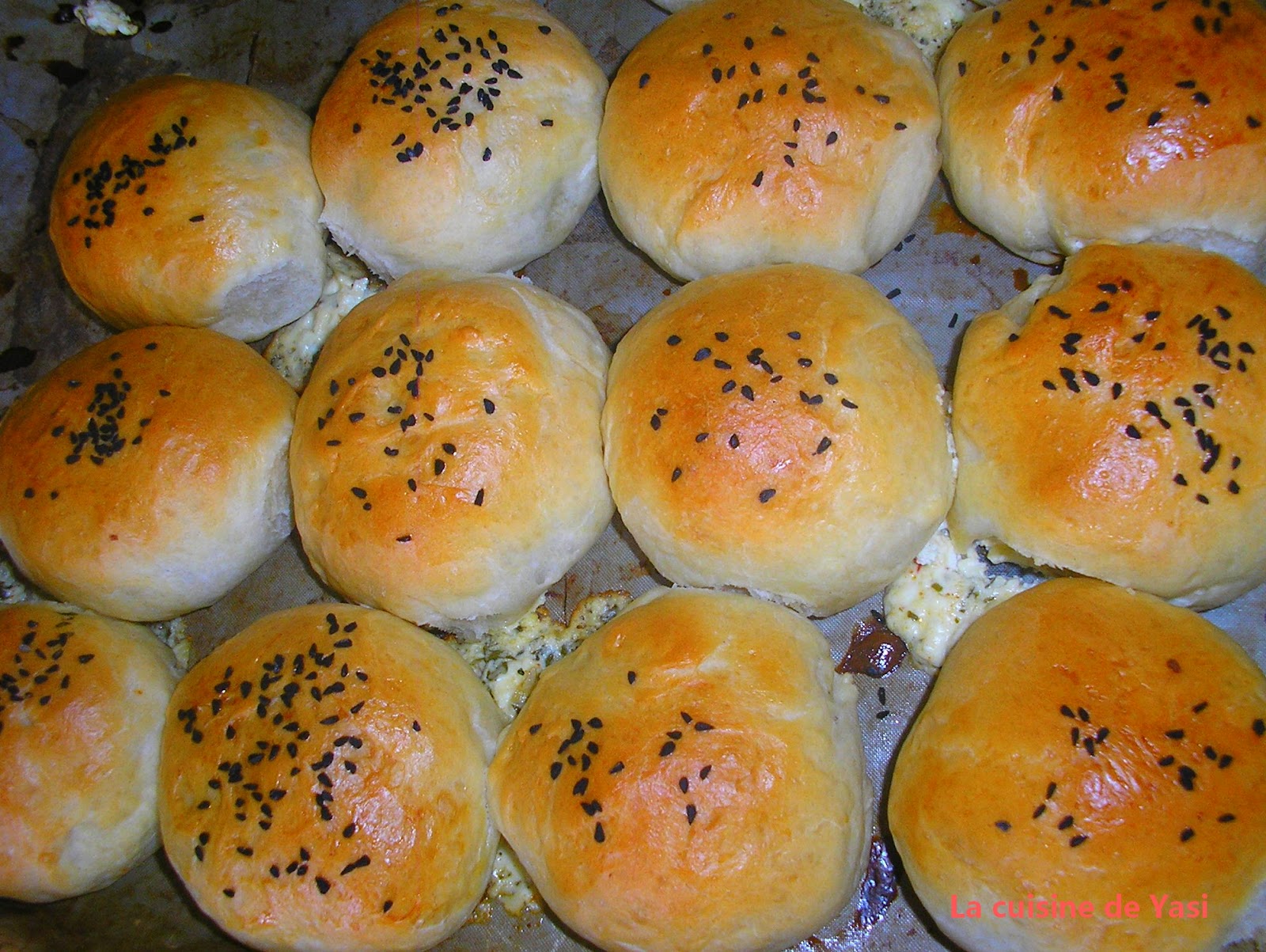 La cuisine de Yasemin: Poğaça/petits pains fourrés au fromage