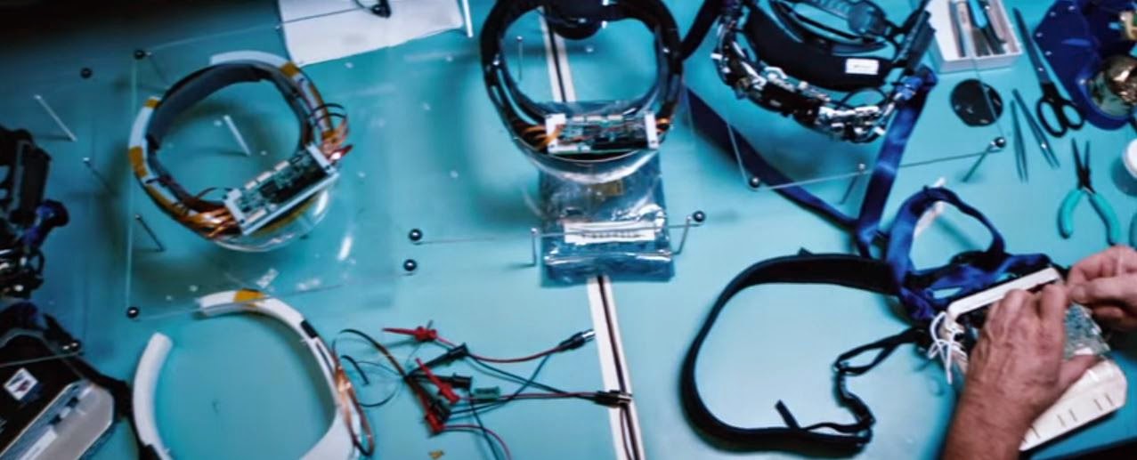 Reports: Microsoft AR HoloLens Controlled by 4 Cameras - F4News