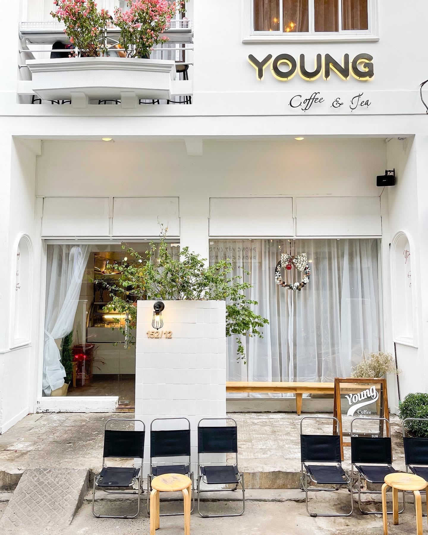 Young Coffee Tea Quận 10 - Quán trà trái cây view ngắm hoàng hôn siêu xinh