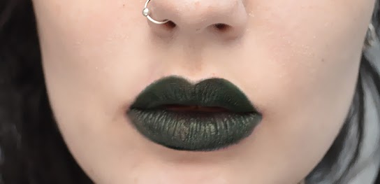 Makeup Revolution Atomic Shades | Strange Girl Shino