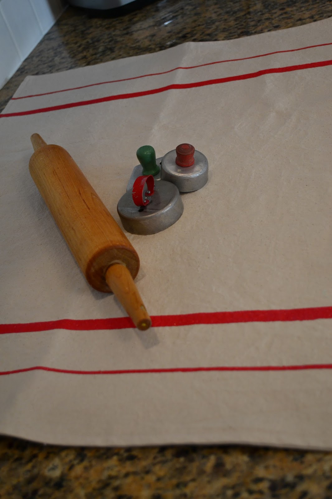 Closet Crafter: Sew Your Own Pastry Cloth