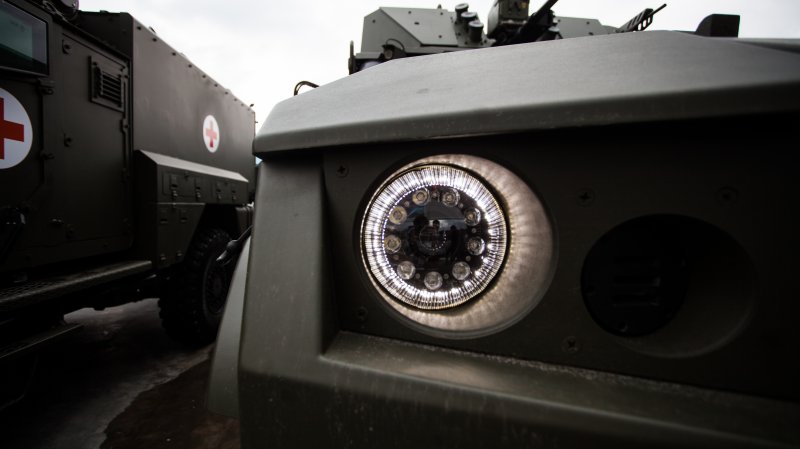 Military and Commercial Technology: K-4386 TYPHOON-VDV for airborne troops