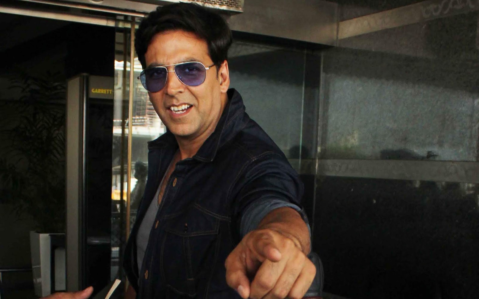 Akshay kumar full Hd imaje of Bollywood star
