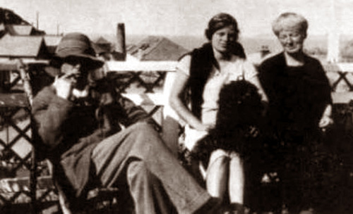 Uncle Tom's Blog Cabin: The Dark Tower by CS Lewis