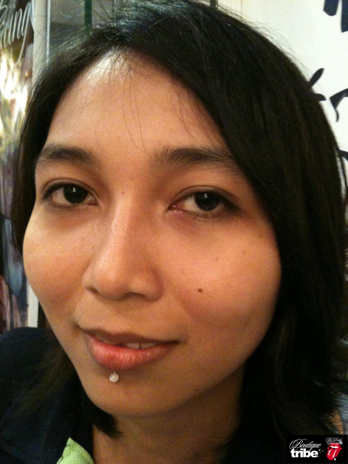 Vie Body Piercing @ Boutique Tribe: Labret piercing