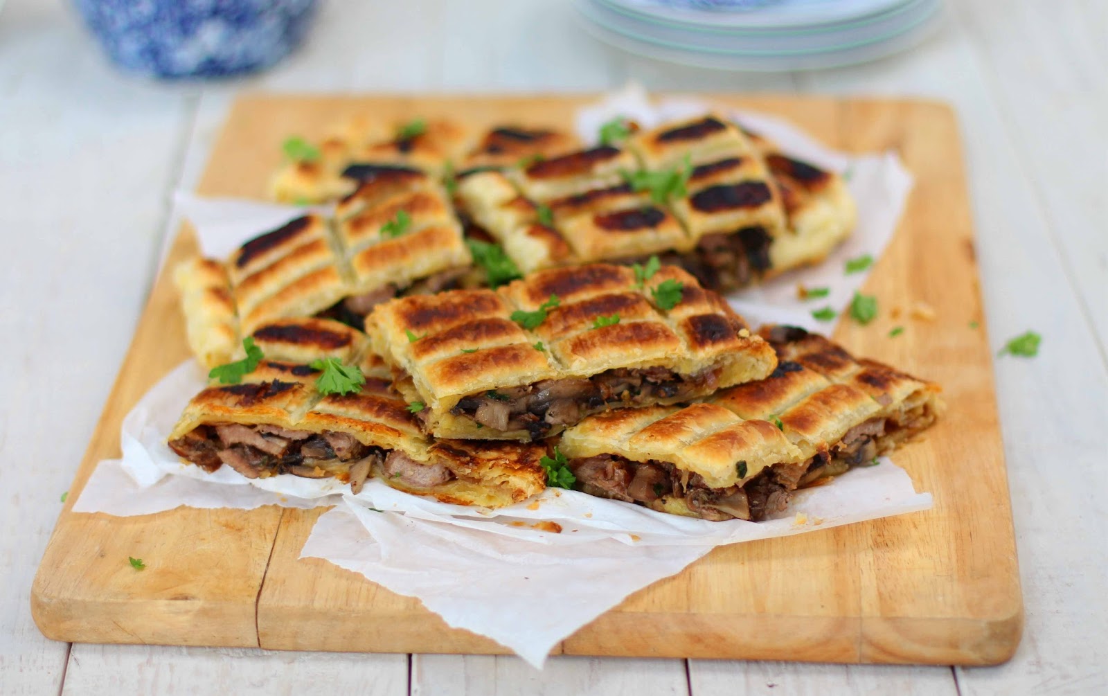 UndomestiKATEd: Mushroom and Steak Braai Pie