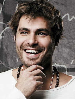 Os 10 atores mais Bonitos do Brasil