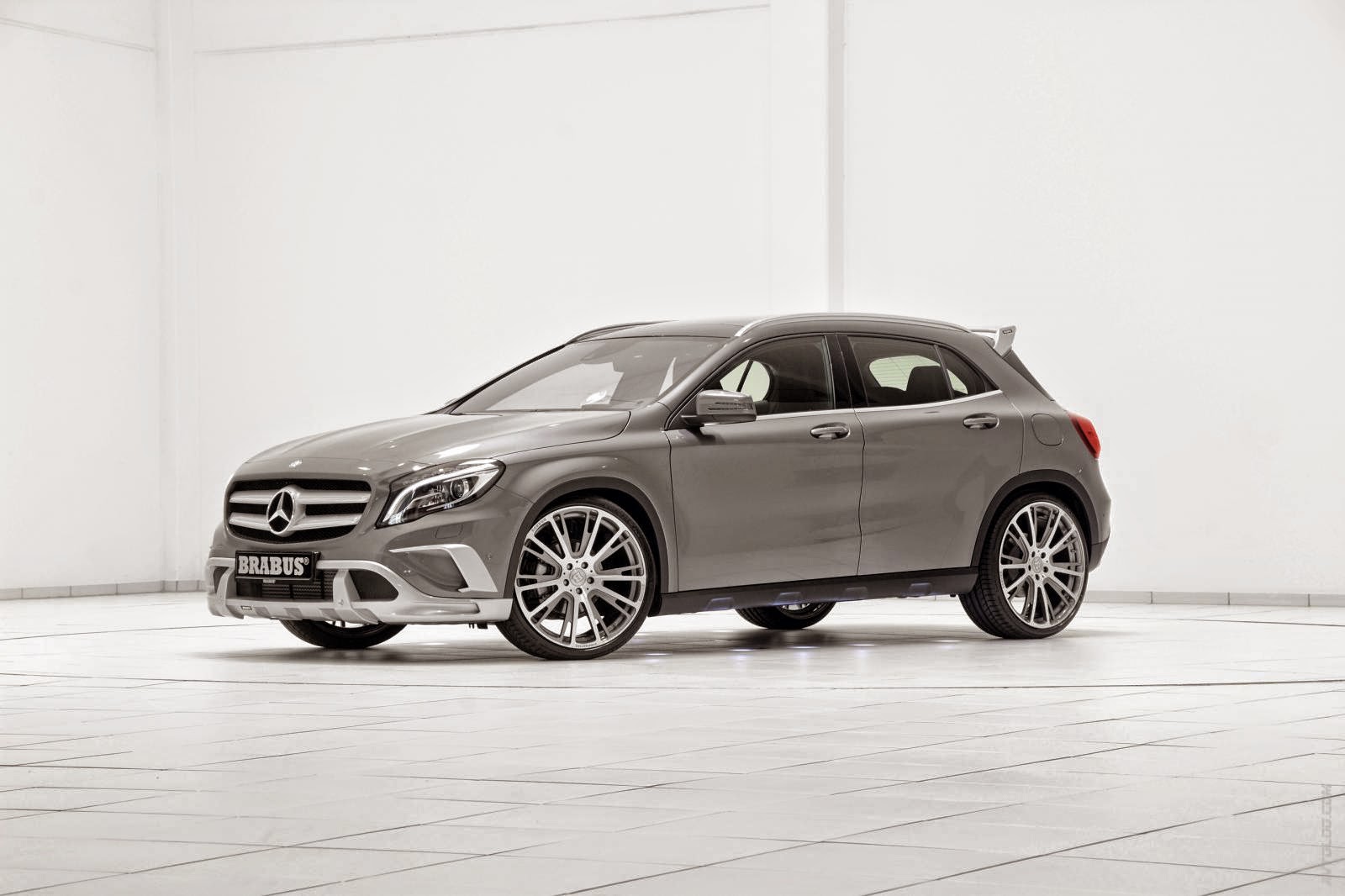 Mercedes-Benz X156 GLA220 CDI by BRABUS | BENZTUNING