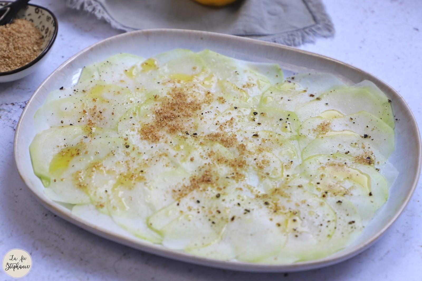 Carpaccio de chou rave au citron - Recette Fleur