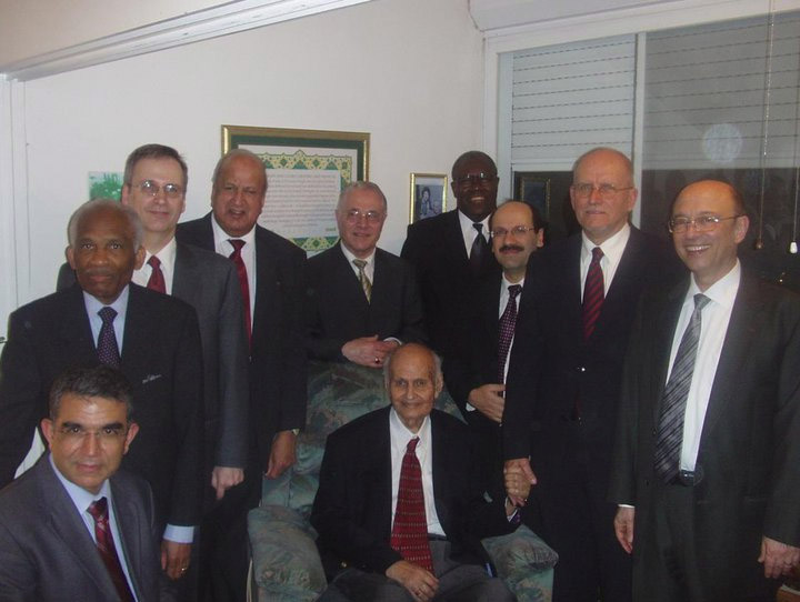 UHJ Members with Big Baha'i Mollah Dr. Varqa | Baha'i Culture