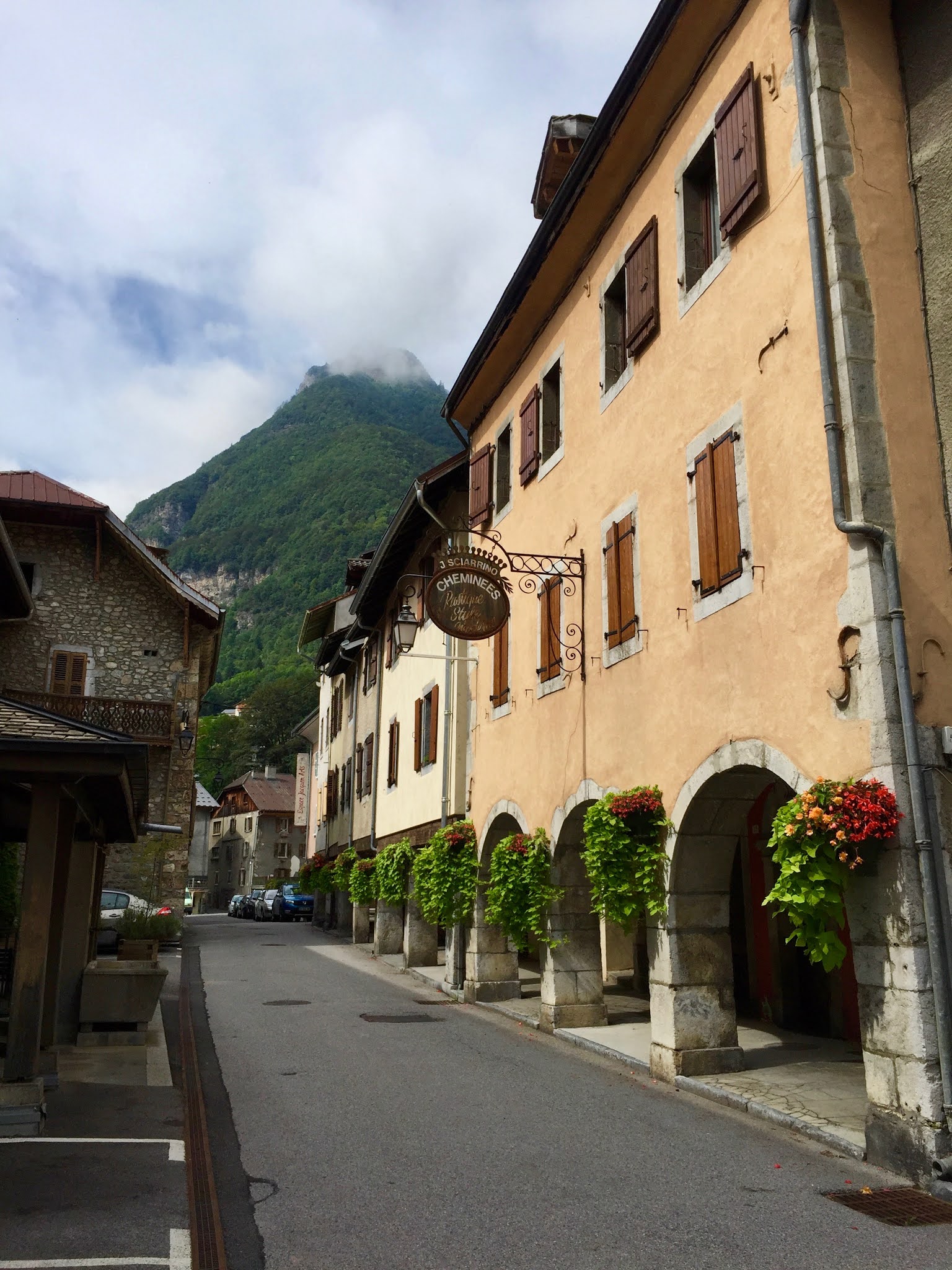Promenades en Provence, dans l'univers de Jean Giono: Serge Fiorio à ...