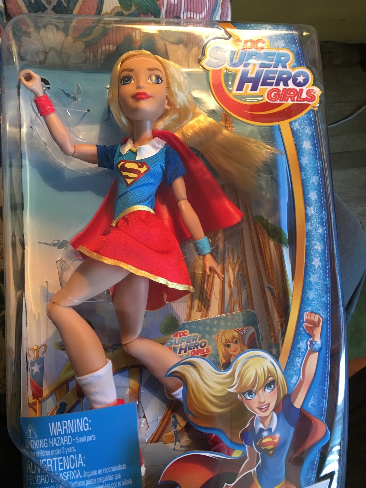 SNEAK PEEK : "Supergirl" Goes Commando