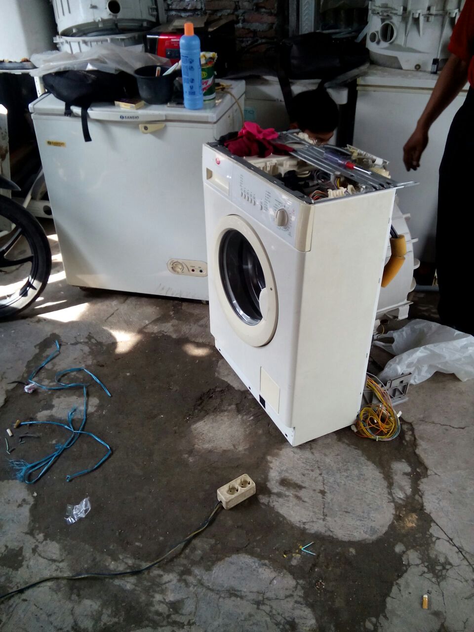 Service Mesin Cuci Surabaya Selatan: Service Mesin Cuci Kebraon