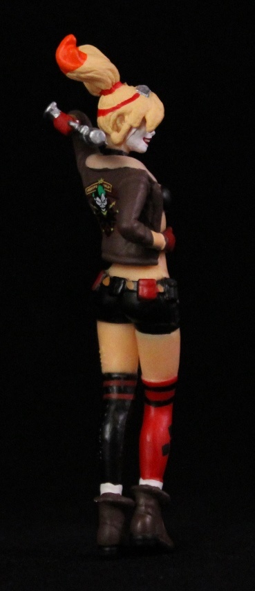 She's Fantastic: DC Comics Bombshells Keychain - HARLEY QUINN!